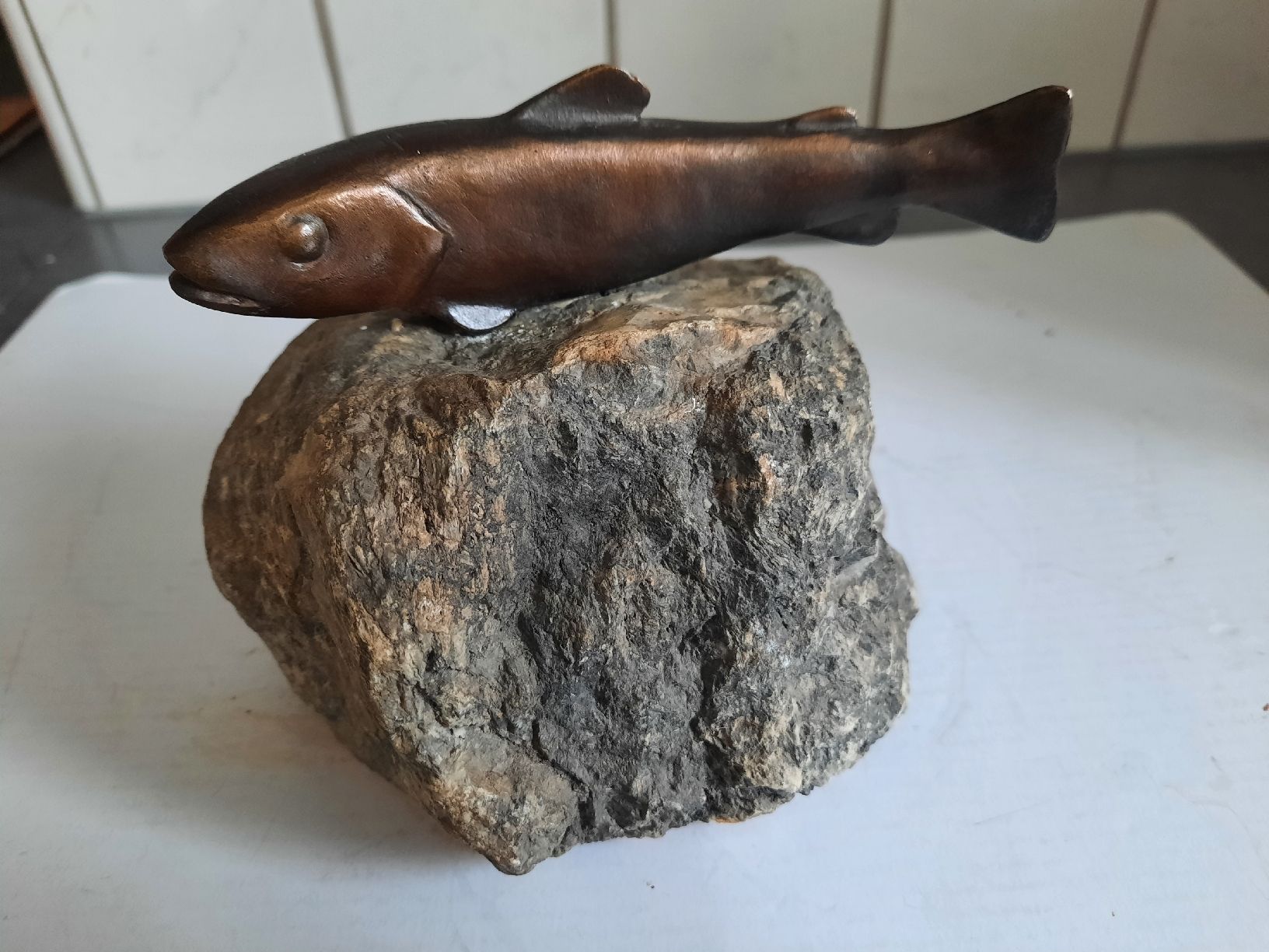 TRUITE, en BRONZE, signée REUSSNER Charles (Gebraucht) in Le Locle für ...
