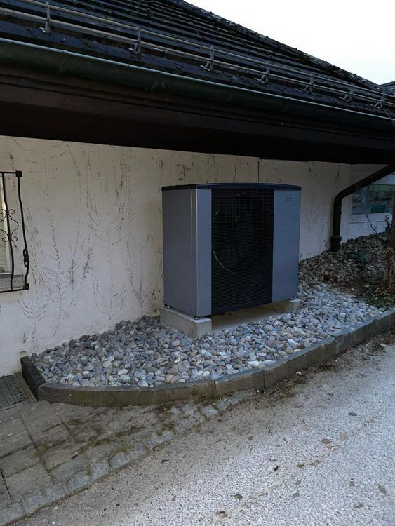 WÄRMEPUMPE NIBE S2125-20 400V, R290 (Propan) + VVM 500 (Neu und ...