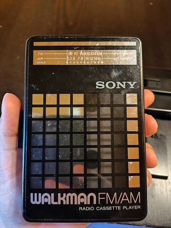 Sony Walkman WM-BF22 nicht Funktionstüchtig (Gebraucht) in Kandergrund ...