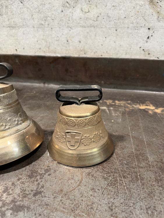 3 Neue Glocken AB 1.—!!! (Neu (gemäss Beschreibung)) in für CHF 55 ...