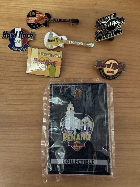 Hard Rock Cafe Pins (Neu (gemäss Beschreibung)) in Obergösgen für CHF ...
