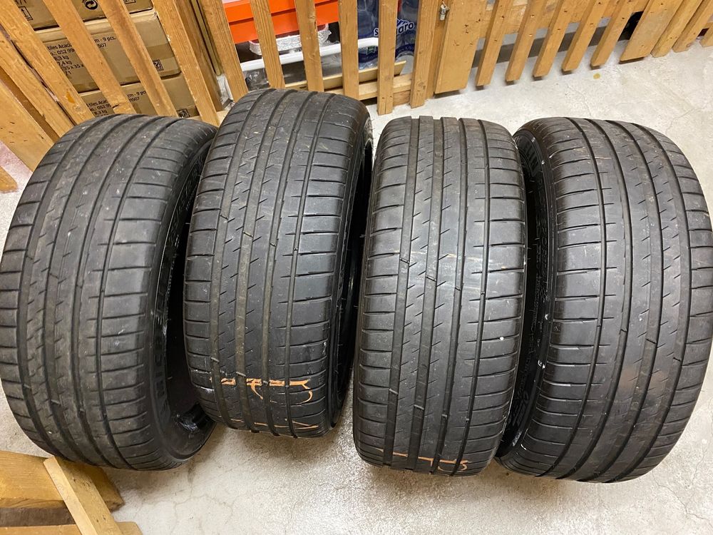 Tesla Model 3 Sommer Pneu (Gebraucht) in Bremgarten AG für CHF 105 ...