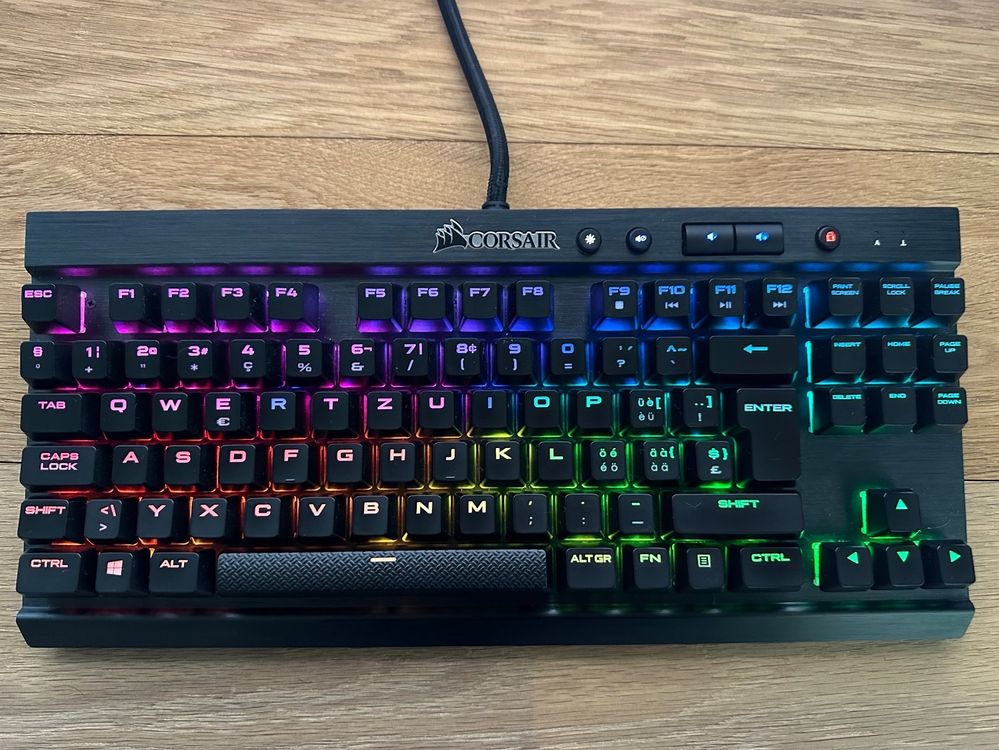 CORSAIR K65 RGB Rapidfire Gaming Keyboard | Kaufen auf Ricardo