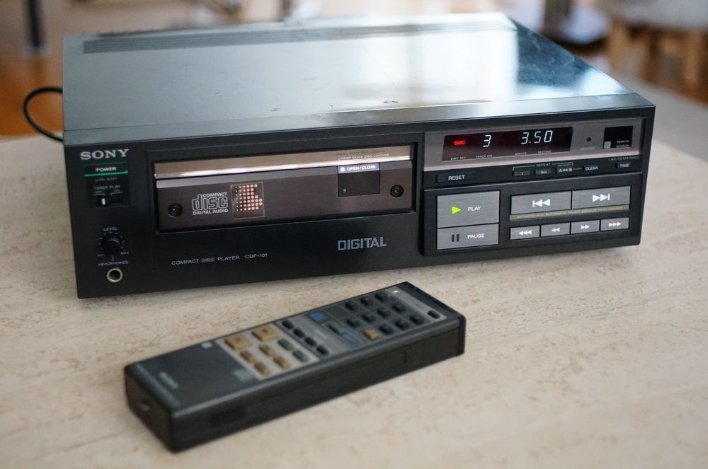 Sony CDP-101 - Erster Heim-CD-Player der Welt! (Gebraucht) in für CHF ...