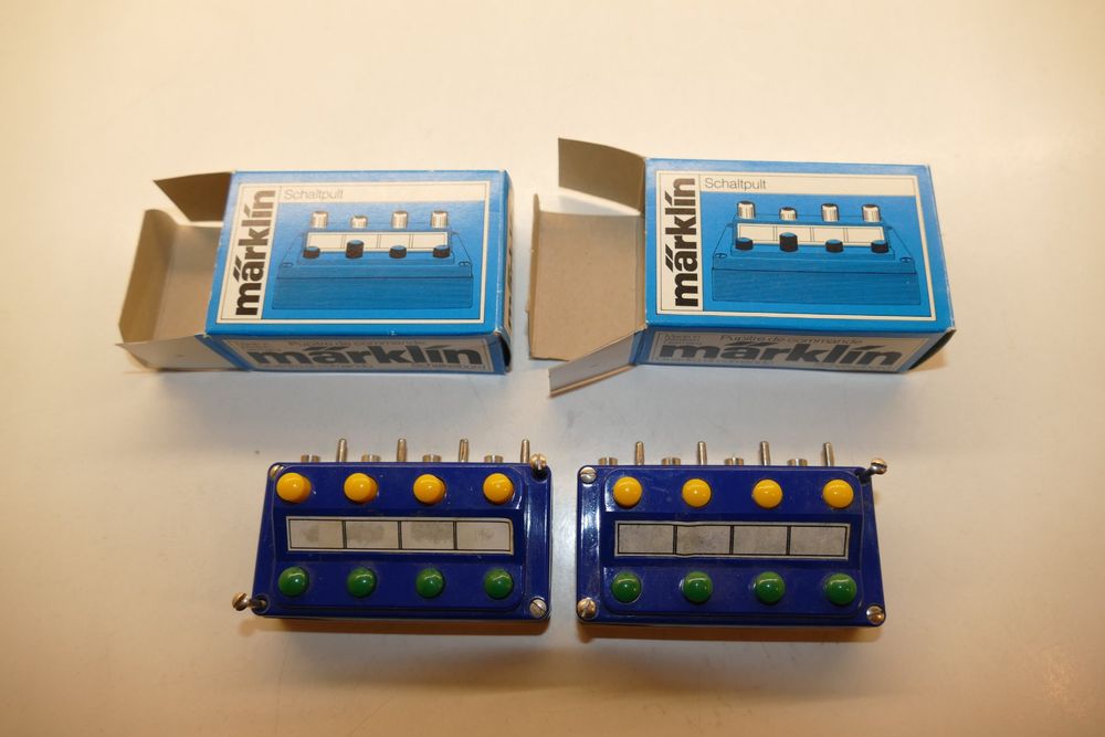 Märklin H0: 2xSchaltpult K.Nr.7211 | Kaufen auf Ricardo