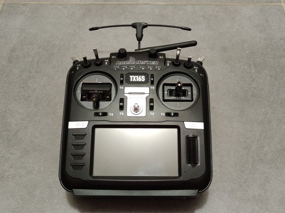 Radiomaster TX16S 4 en 1 + TBS Crossfire V2 | Kaufen auf Ricardo
