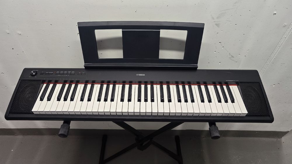 E-Piano Yamaha Piaggero NP12 Black (Gebraucht) in Glattpark für CHF 120 ...