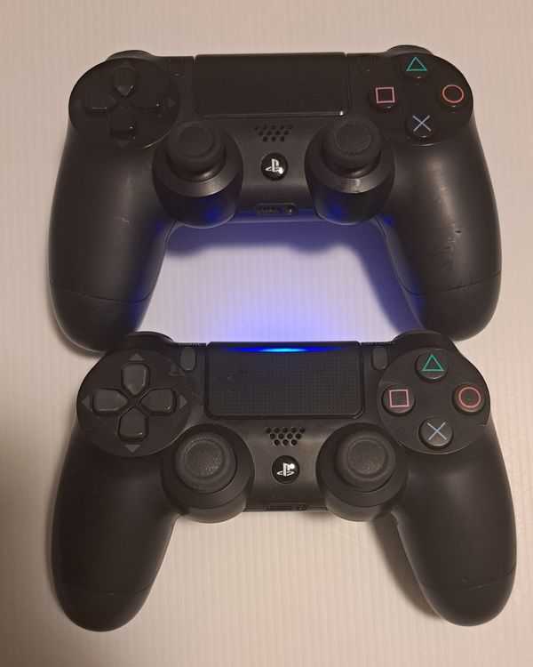 Ps4 Controller Original SONY 2 Stück (Gebraucht) in Biel/Bienne für CHF ...