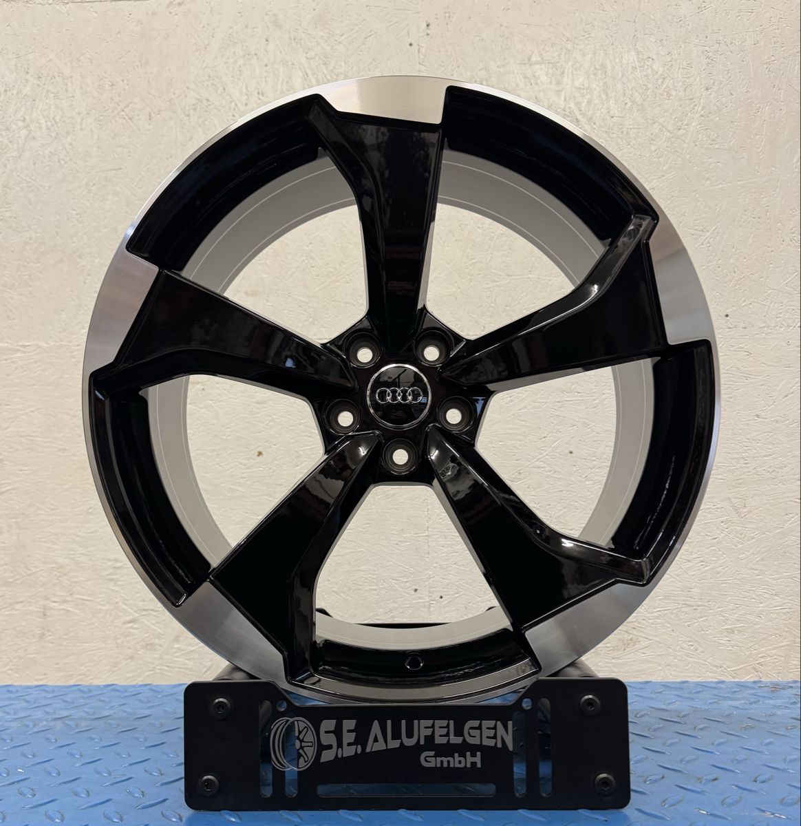 Wunderschone Rotor Audi Felgen Fotos