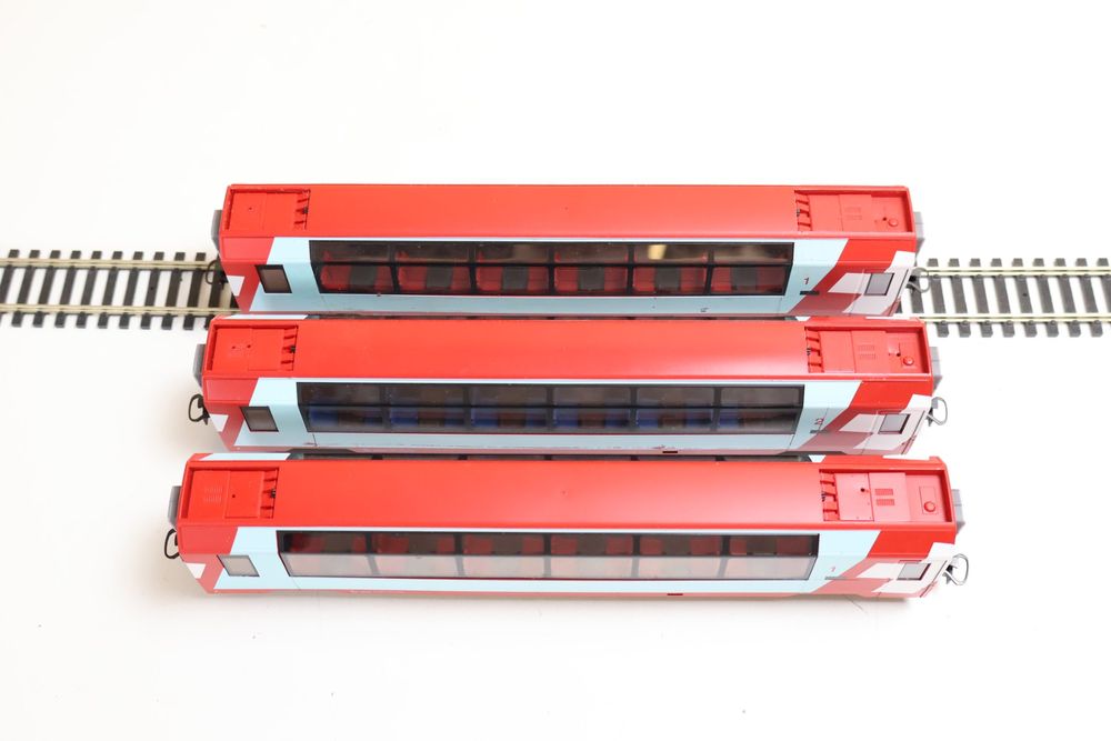 BEMO 3 x RhB Panoramawagen Glacier Express - H0 Märklin (Gebraucht) in Winterthur für CHF 129 ...