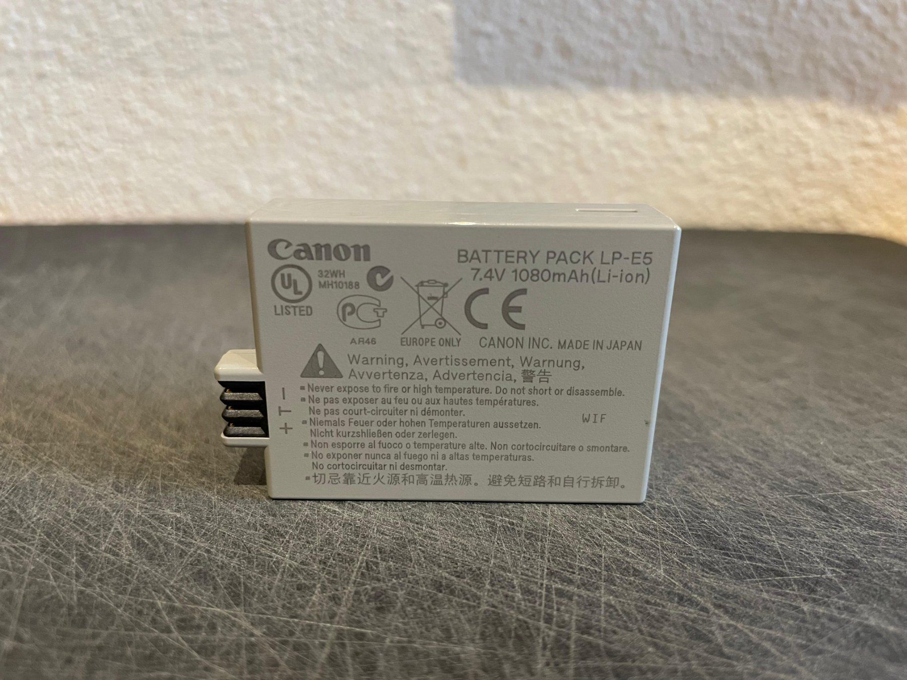 Canon EOS 1000D (ohne Akkuladegerät!) (Gebraucht) in Zürich für CHF 10 ...