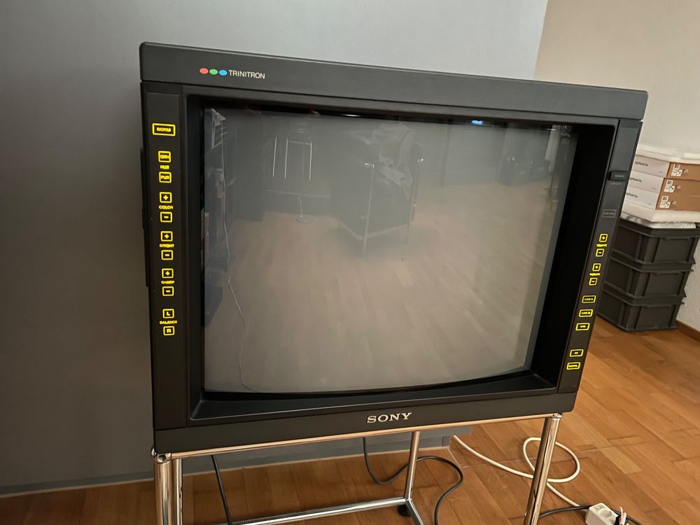 SONY TRINITRON PVM-2130QM (Gebraucht) in Ittigen für CHF 1799 – nur ...