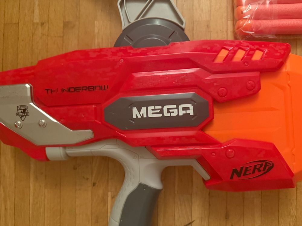 Nerf N-Strike Elite Mega Thunderbow (Gebraucht) in Zug für CHF 25 – mit ...