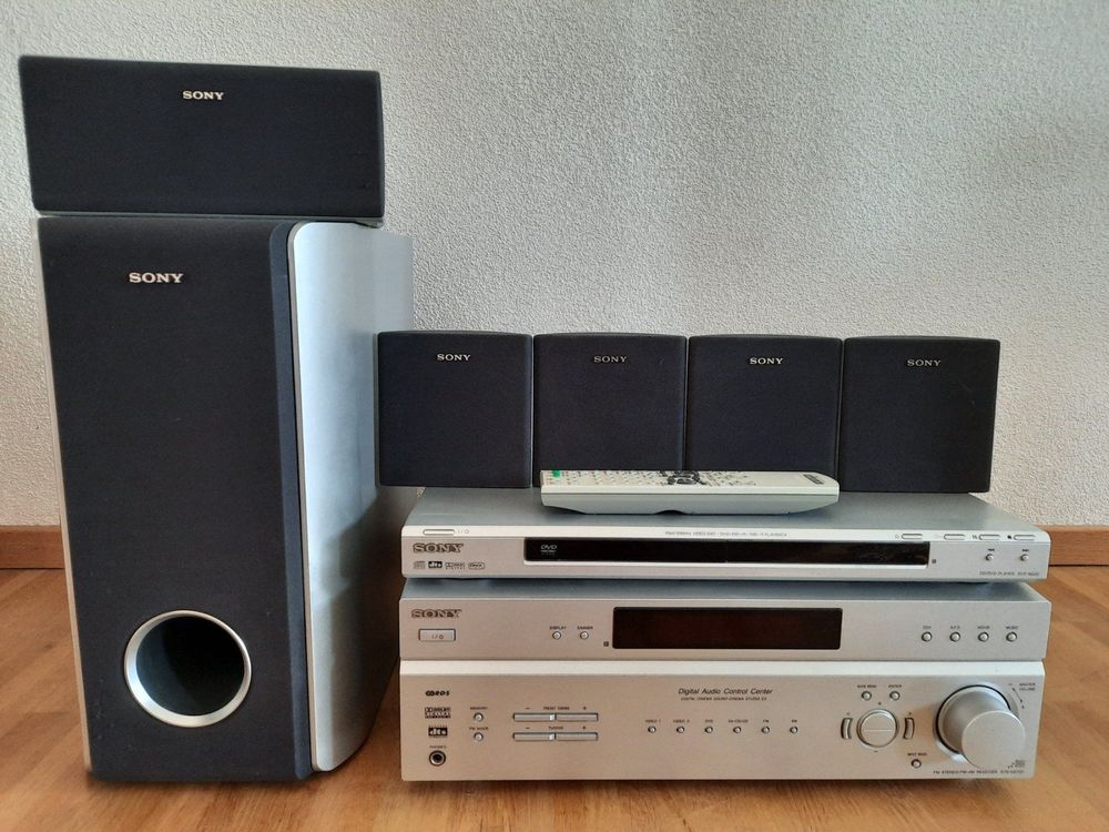 Sony STR-K670P Surround Sound System (Gebraucht) in Rickenbach sulz für ...