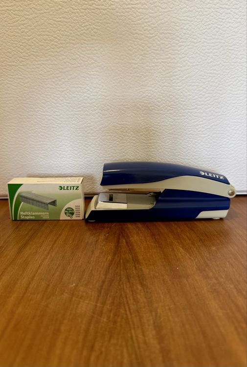 Leitz NeXXt 5523 Tacker Starkes Flachheftgerät +Heftklammern (Neu und ...