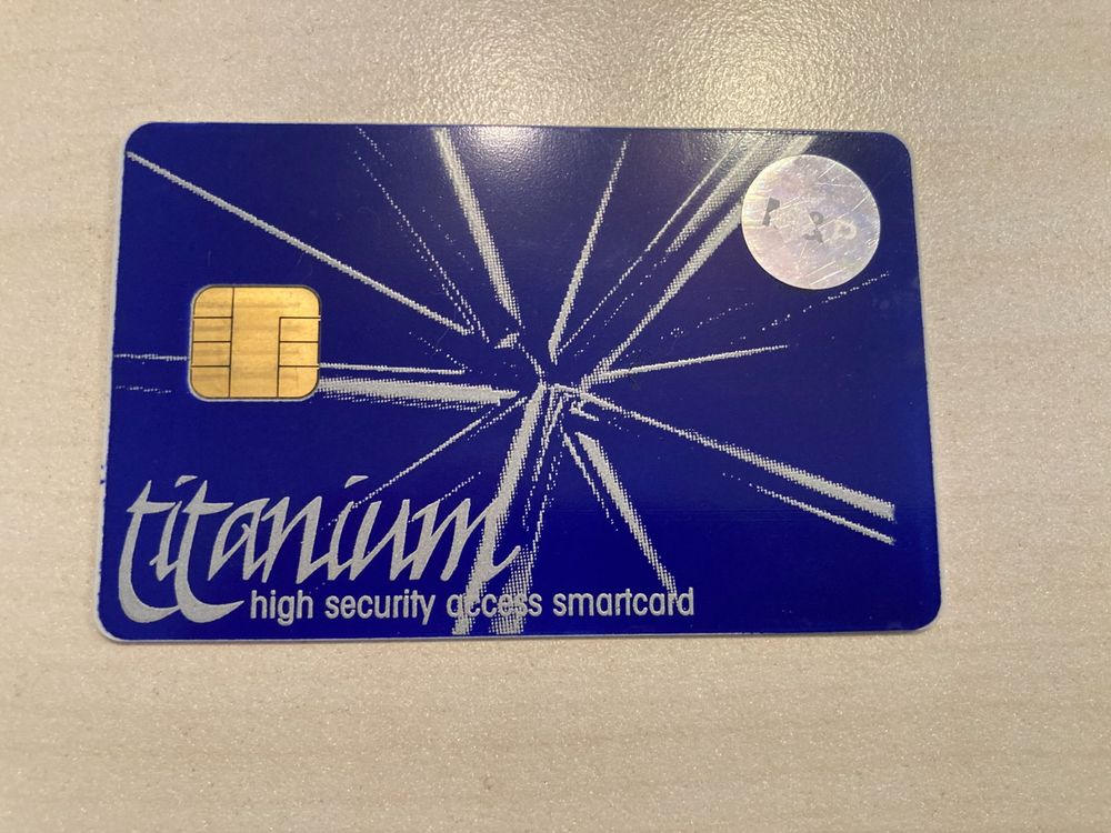 Carte Titanium High Security Access Smartcard (Gebraucht) in Vicques ...
