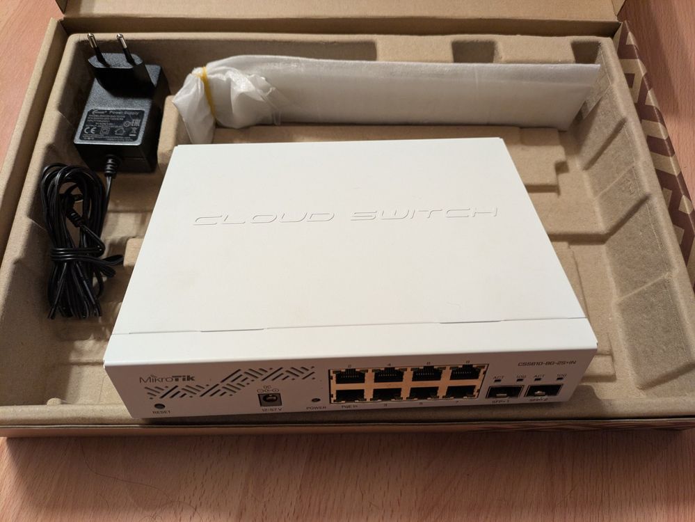 Mikrotik Cloud Smart Switch CSS610-8G-2S+IN (Gebraucht) in Brislach für ...