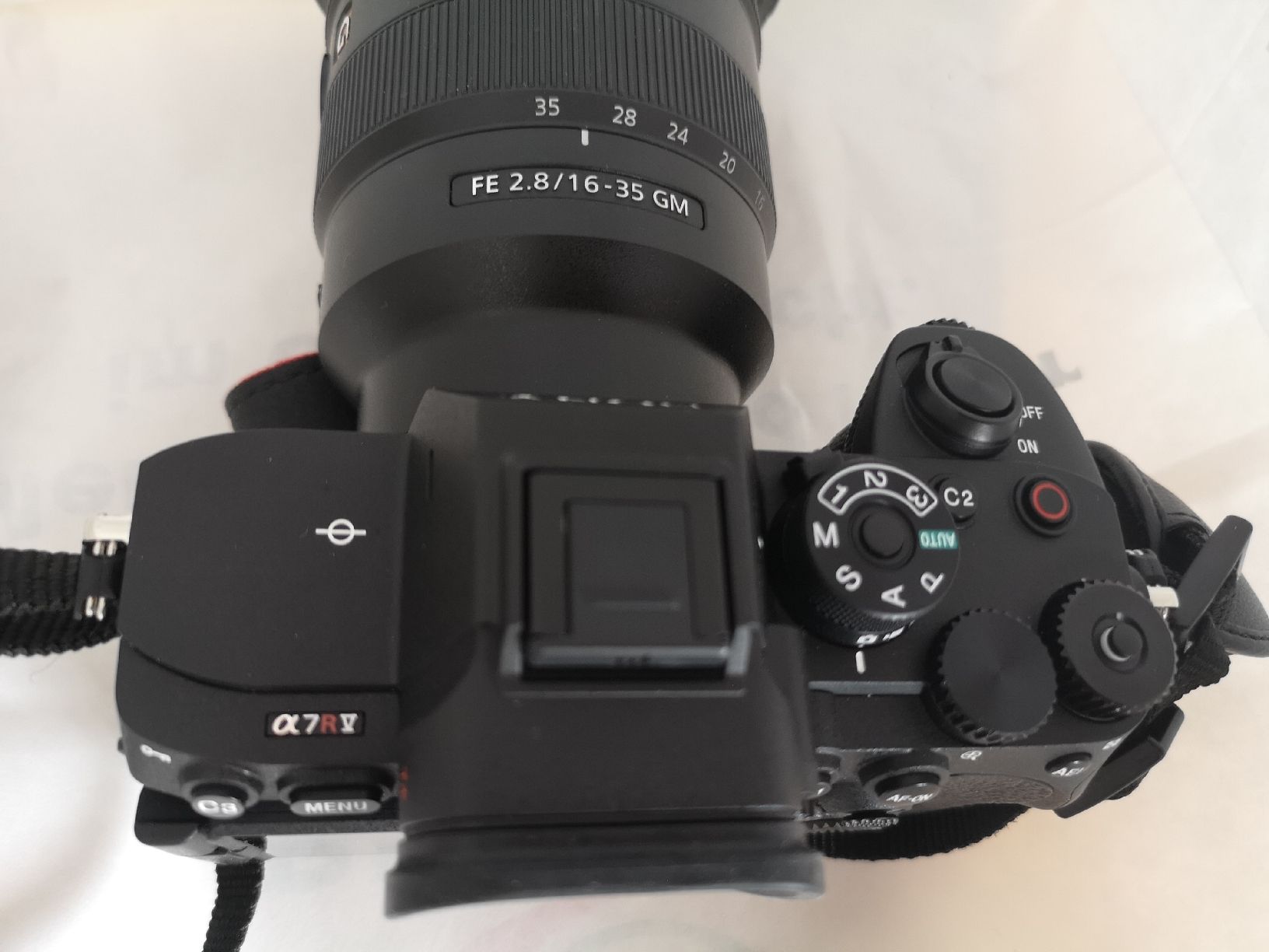 Sony alpha A7r5 + objectifs 70-200mm f.2.8 +16-35mm f.2.8 (Neu (gemäss ...