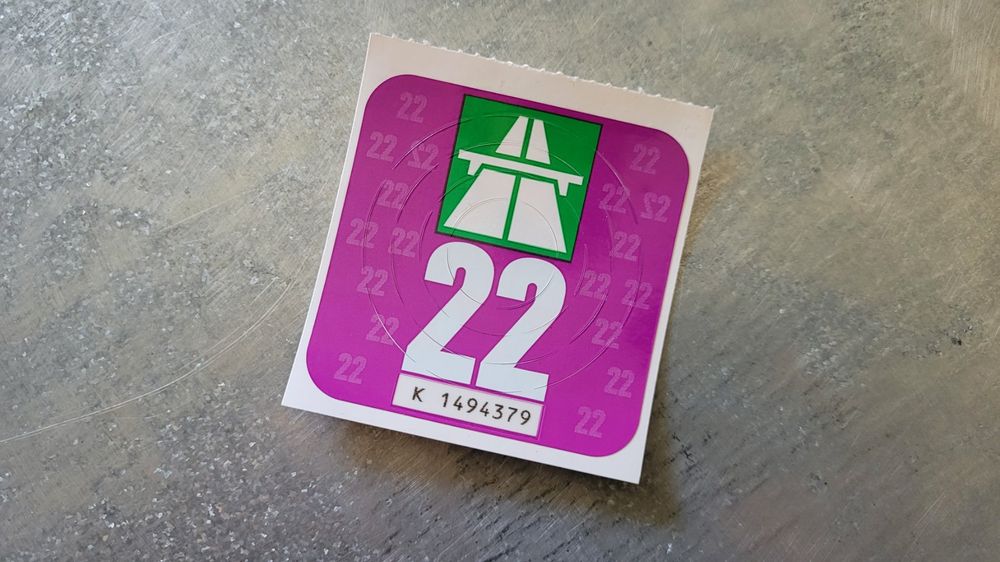 Vignette 22 Autobahnvignette 2022 Gratisversand (Neu und originalverpackt) in Trasadingen für ...
