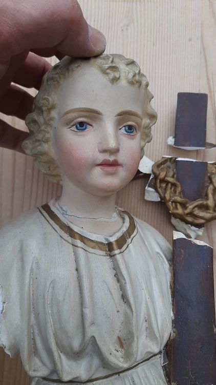 Antike Kirchen Skulptur Figur Jesuskind Christkind Statue (Defekt) in Cham für CHF 19 – nur ...