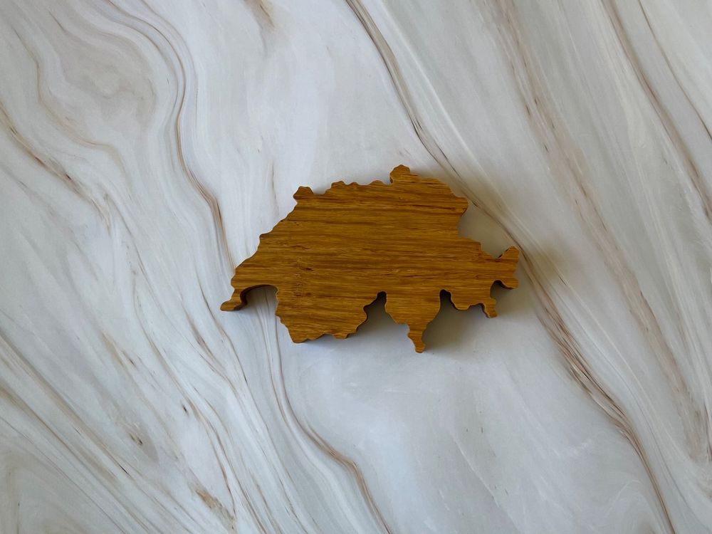 Holzmagnet Schweiz handgemacht (Neu (gemäss Beschreibung)) in St. Gallen für CHF 17 – mit ...