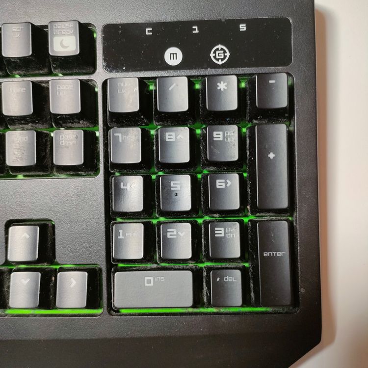 Razor Blackwidow Ultimate Tastatur - CH Layout | Kaufen auf Ricardo