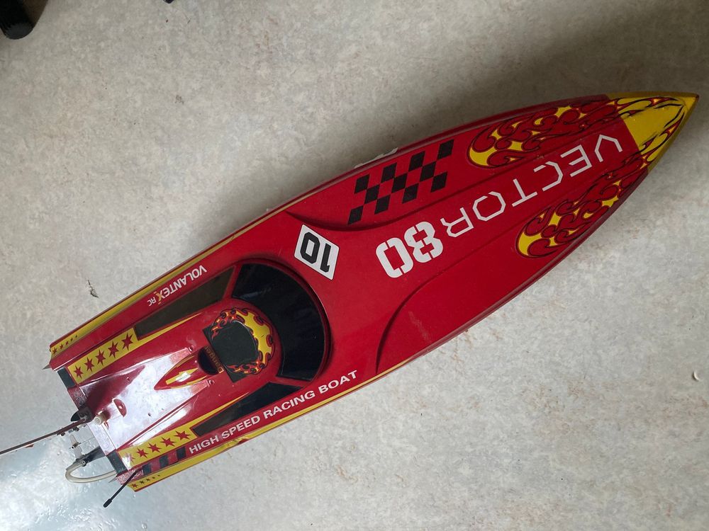 RC-Rennboot "Vector 80" | Kaufen auf Ricardo