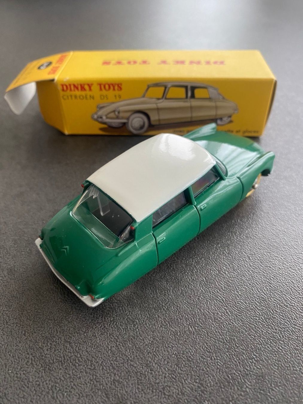 Dinky Toys Atlas Citroen DS 19 verte, neuve (Neu (gemäss Beschreibung ...