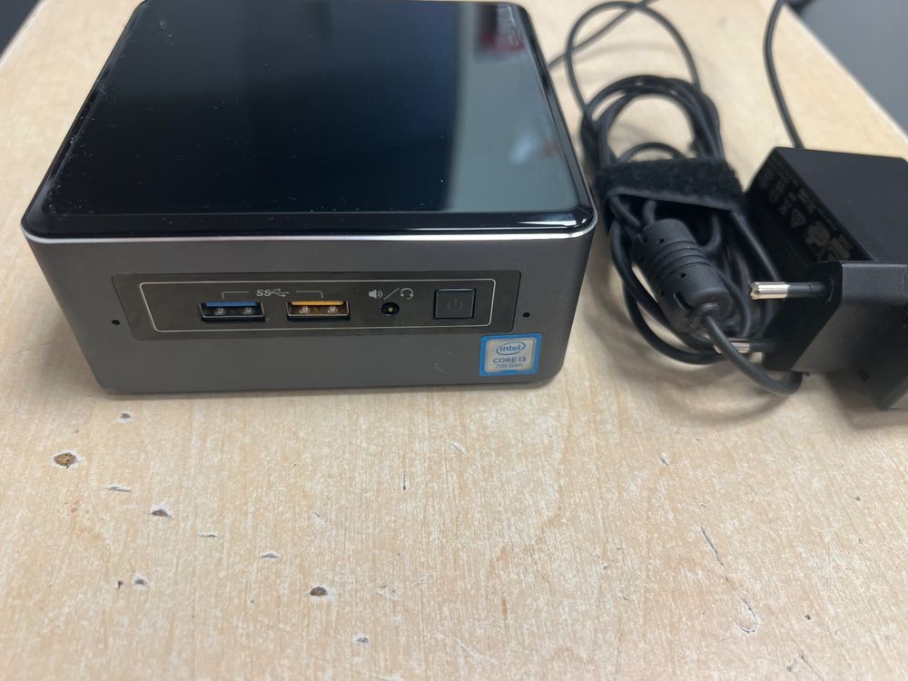 Mini PC i3, 2x 2,4Ghz, 8GB Ram, 250GB M2 SSD, Win 10 Pro (Gebraucht) in ...