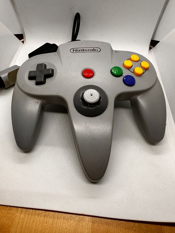 Manette Nintendo N64 originale, Stick restauré (Gebraucht) in Bellevue ...