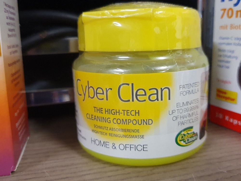 Cyber Cleaning Compound Reinigung Knete (Neu (gemäss Beschreibung)) in ...