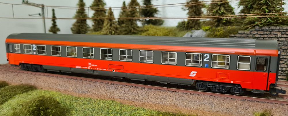 Roco ÖBB Bmz Personenwagen Art. 44668, top! (Neu (gemäss Beschreibung ...