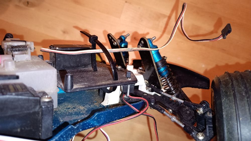 RC Nitro / Verbrenner (Gebraucht) in für CHF 40 – mit Lieferung auf ...