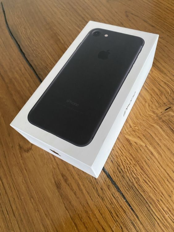 iPhone 7 32GB | Kaufen auf Ricardo