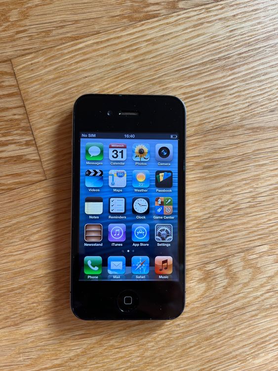 Apple iPhone 4 – funktioniert, gut erhalten und entsperrt! (Gebraucht ...
