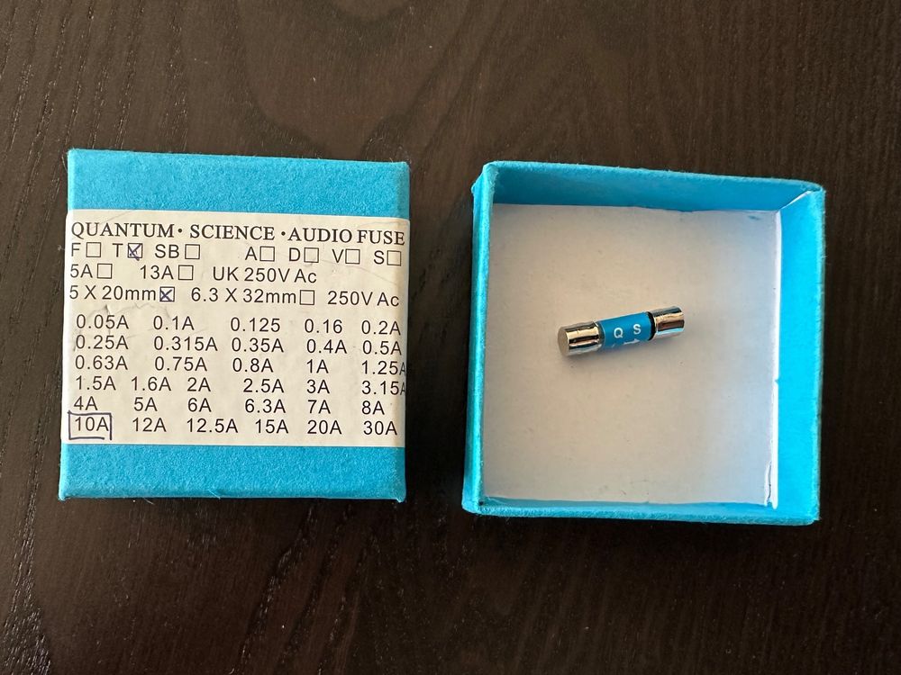 Quantum Science Audio Fuse/Fusible 5x20mm 10A (1) (Neu und ...