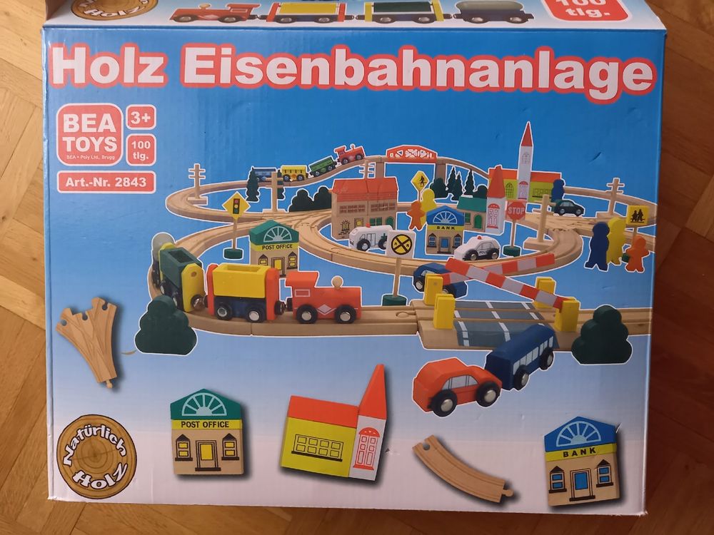 Circuit chemin de fer en bois 100 pièces BEA TOYS (Gebraucht) in ...