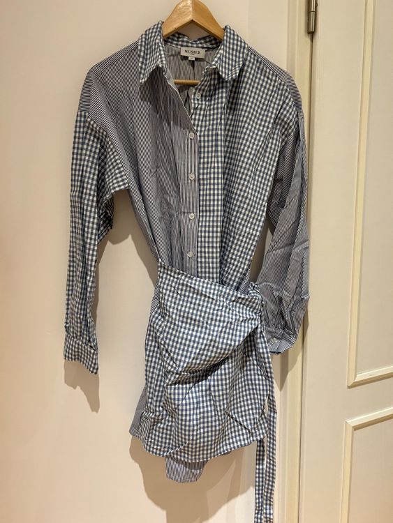Robe chemise musier (D'occasion) à Genève pour CHF 50 – avec livraison ...