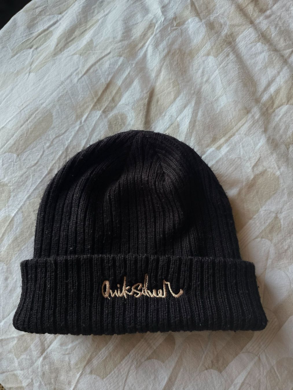 Bonnet Quicksilver Vintage (D'occasion) à Vex pour CHF 9 – avec ...