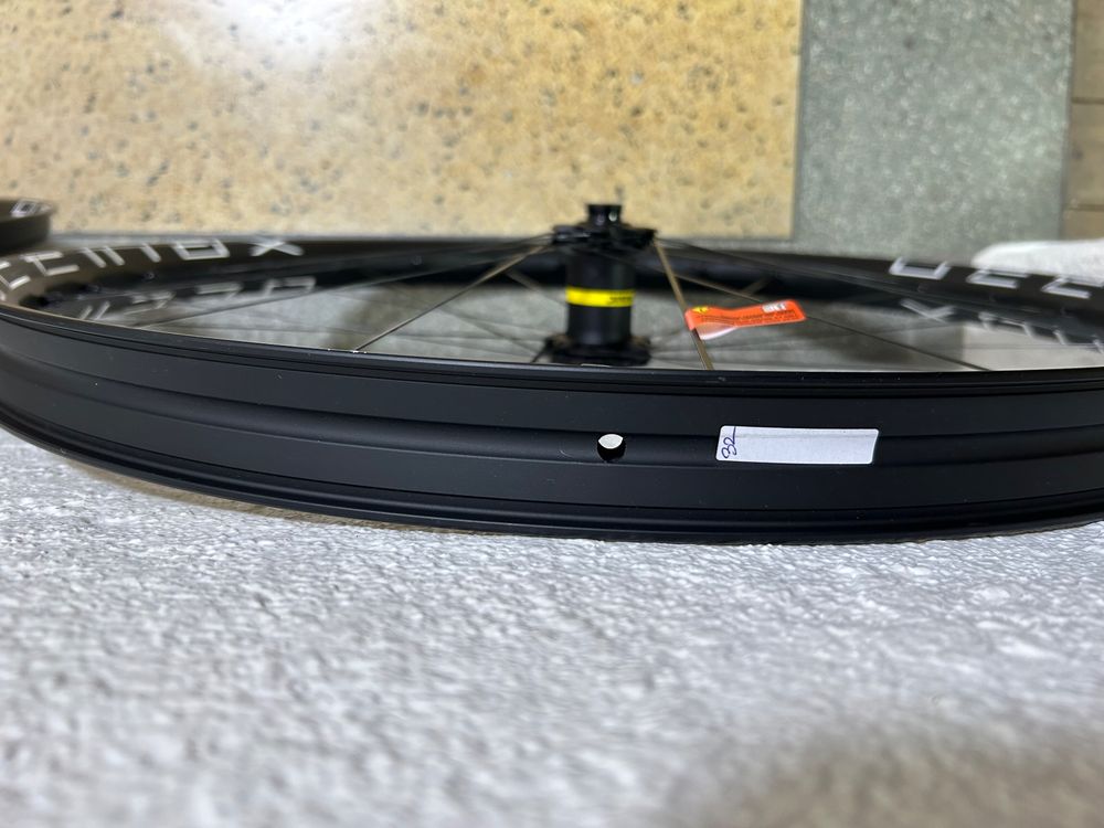 Neue Laufradpaare 27,5" Mavic E-Deemax S35 | Kaufen auf Ricardo