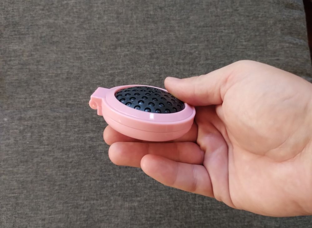 10x faltbarer Haarkamm mit Spiegel - Mini peigne à cheveux (Neu und originalverpackt) in ...