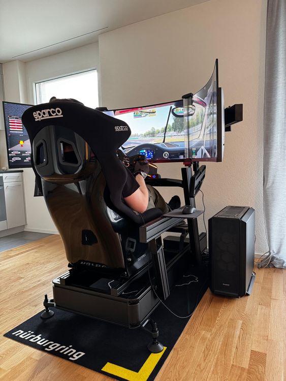 Highend Simracing Rig Triple Screen (Gebraucht) in Höri für CHF 7400 ...