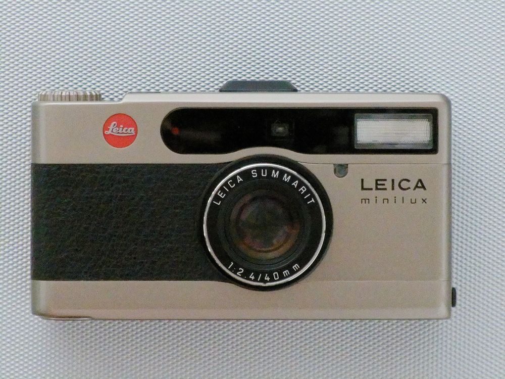 Leica Minilux 40mm f.2.8 (Gebraucht) in Genève für CHF 600 – mit ...