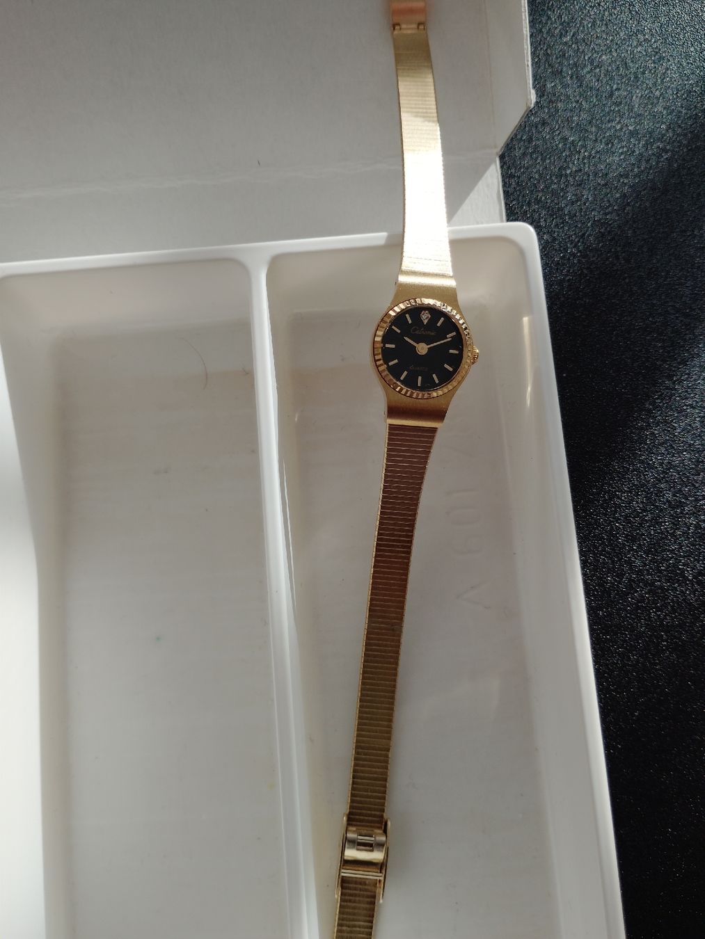 Elegante Damenuhr von Candino, Goldfarben, Top Zustand! (Neu (gemäss ...