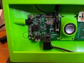 Pi-TopCEED mit Raspberry Pi 3 Model B+ | Kaufen auf Ricardo