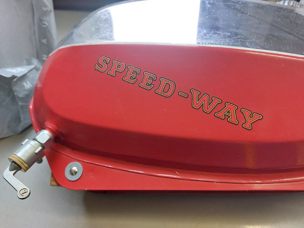 Hercules Sachs Tank Speedway Mofa Oldtimer Rarität (Gebraucht) in ...