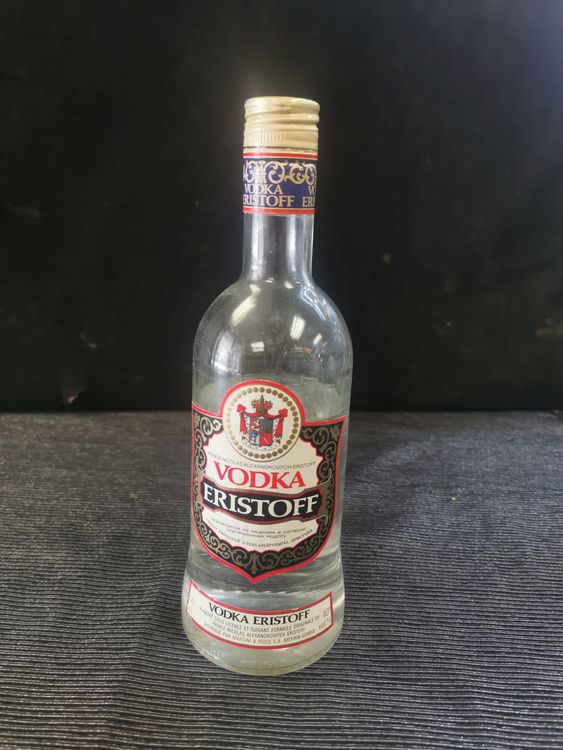 ANCIENNE BOUTEILLE DE VODKA ERISTOFF ENTAMÉE (Gebraucht) in Genève für ...