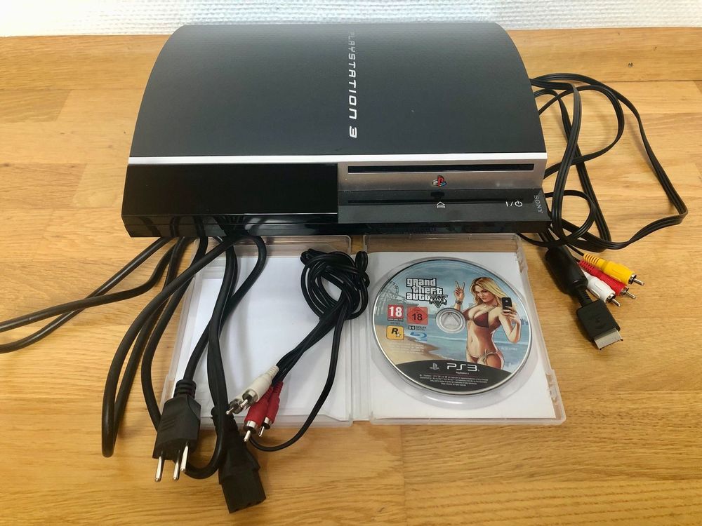 SONY PLAYSTATION 3 CECHC04 mit GTA V / 5 | Kaufen auf Ricardo