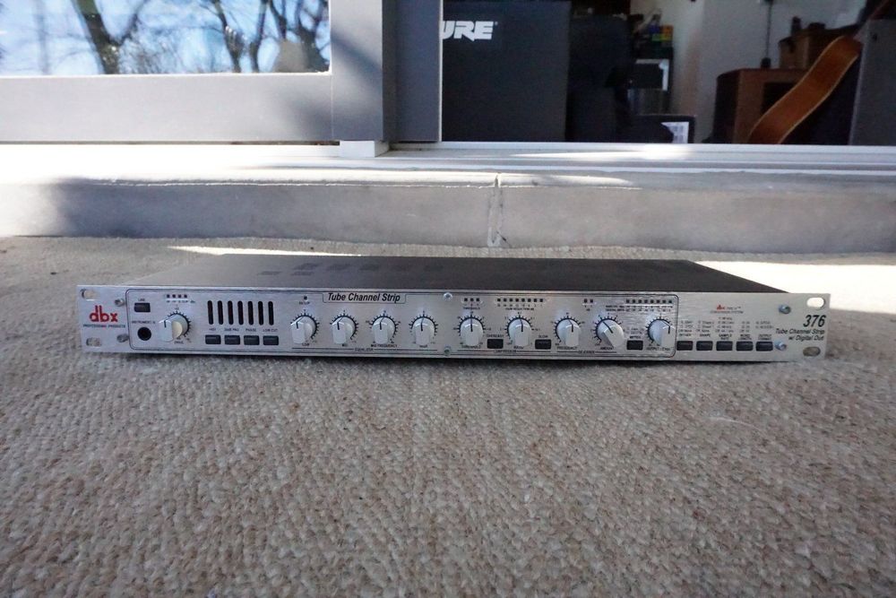dbx 376 Tube Channel Strip Compressor (Gebraucht) in für CHF 200 – nur ...
