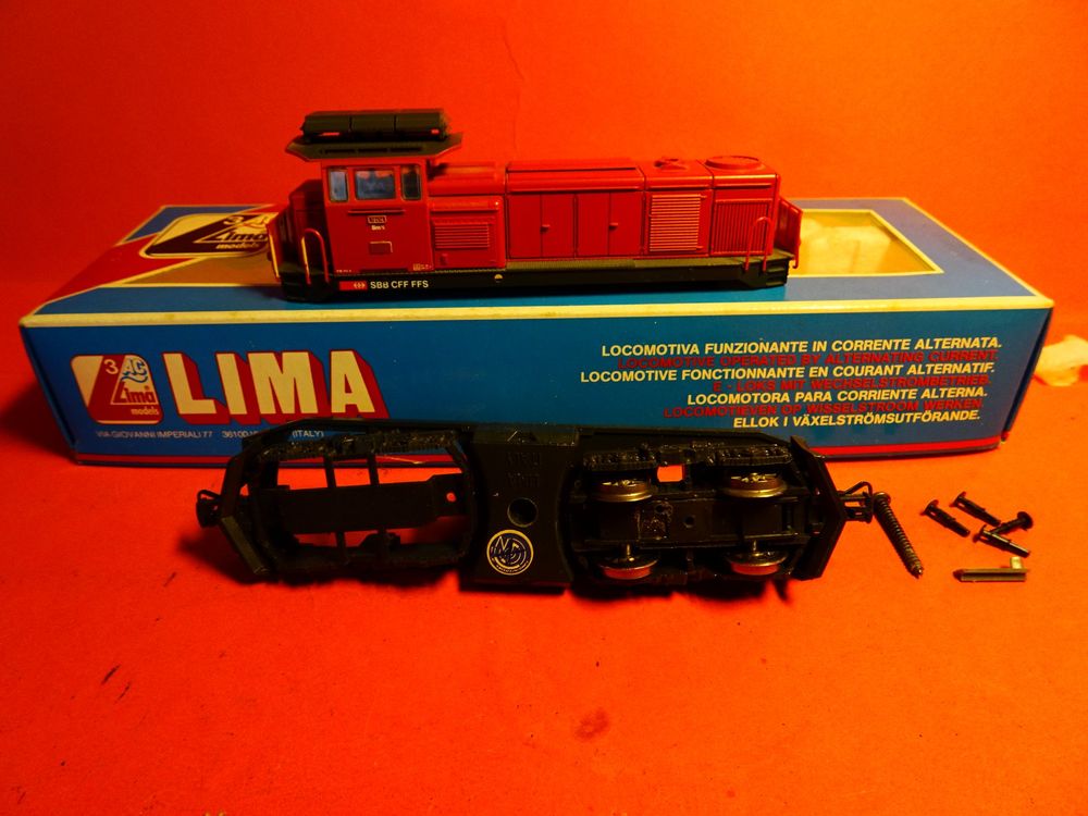 Lima loc CFF sans moteur. (Defekt) in Renan BE für CHF 13 – mit ...